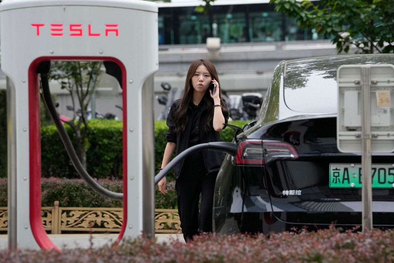 Tesla's Musk meets Chinese foreign minister, who calls for 'mutual ...