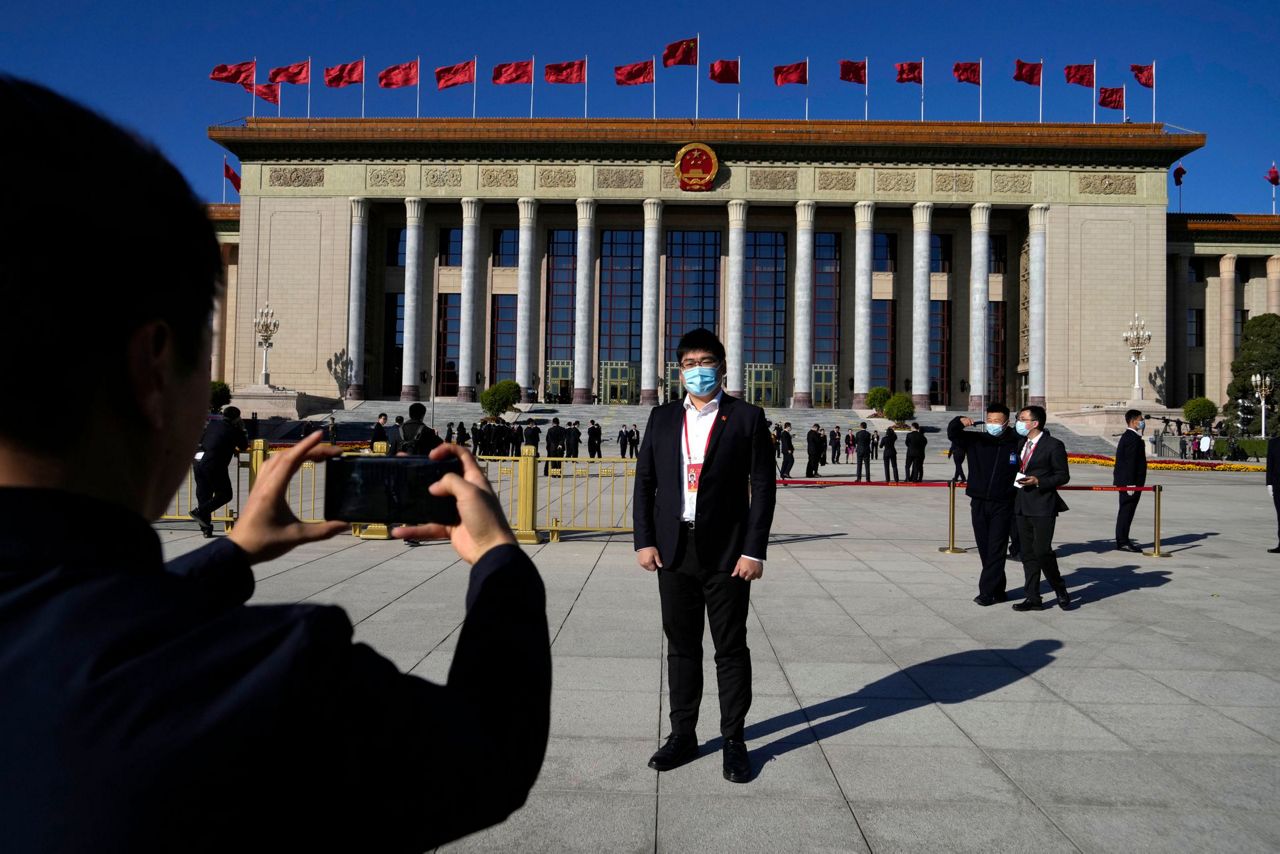China opens final session of ruling Communist Party congress