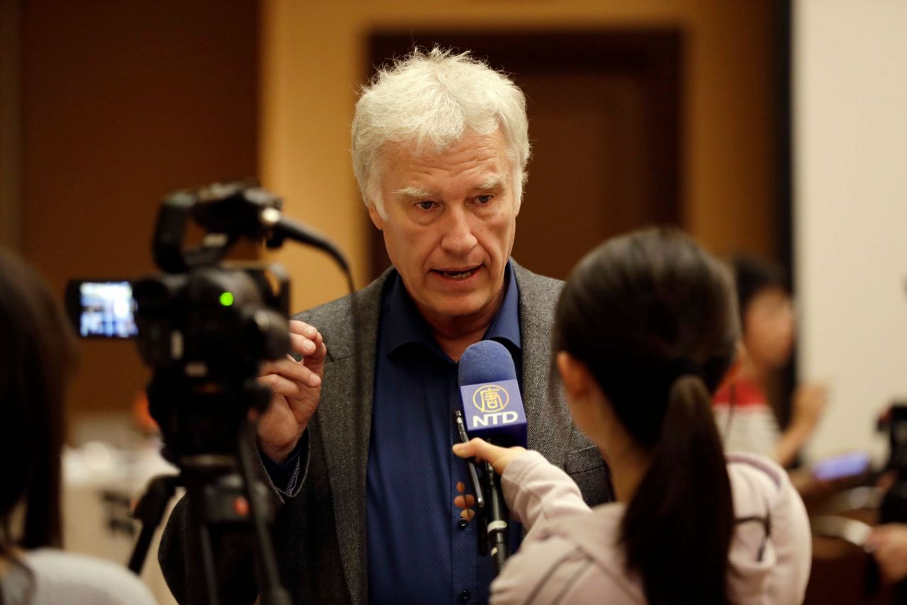'Tank man' photographer urges China to open up on Tiananmen