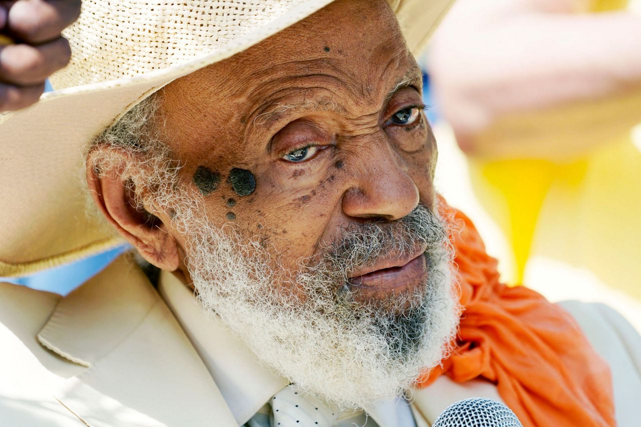 Civil rights icon James Meredith, 90, falls at Mississippi event but ...