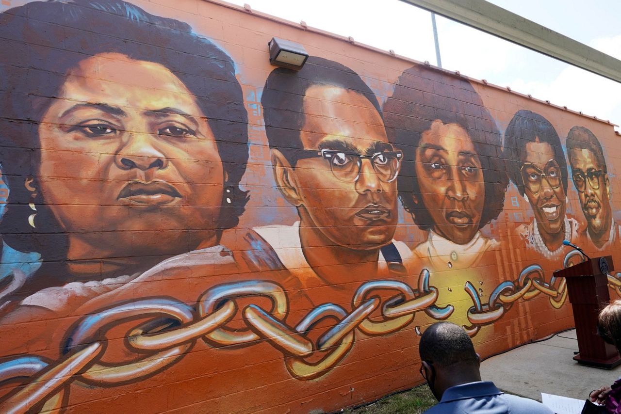 Official: 1960s civil rights activist Bob Moses has died