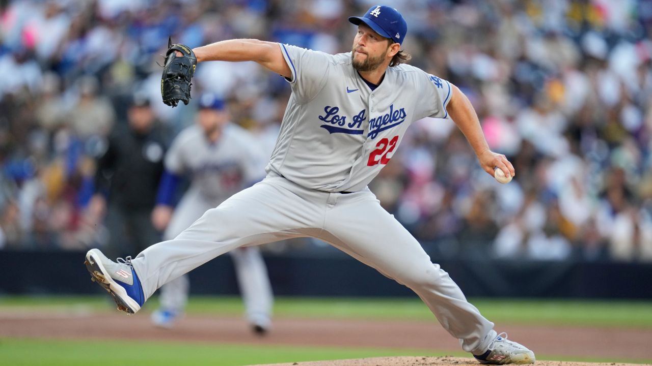 Dodgers fall to Padres as winning streak ends
