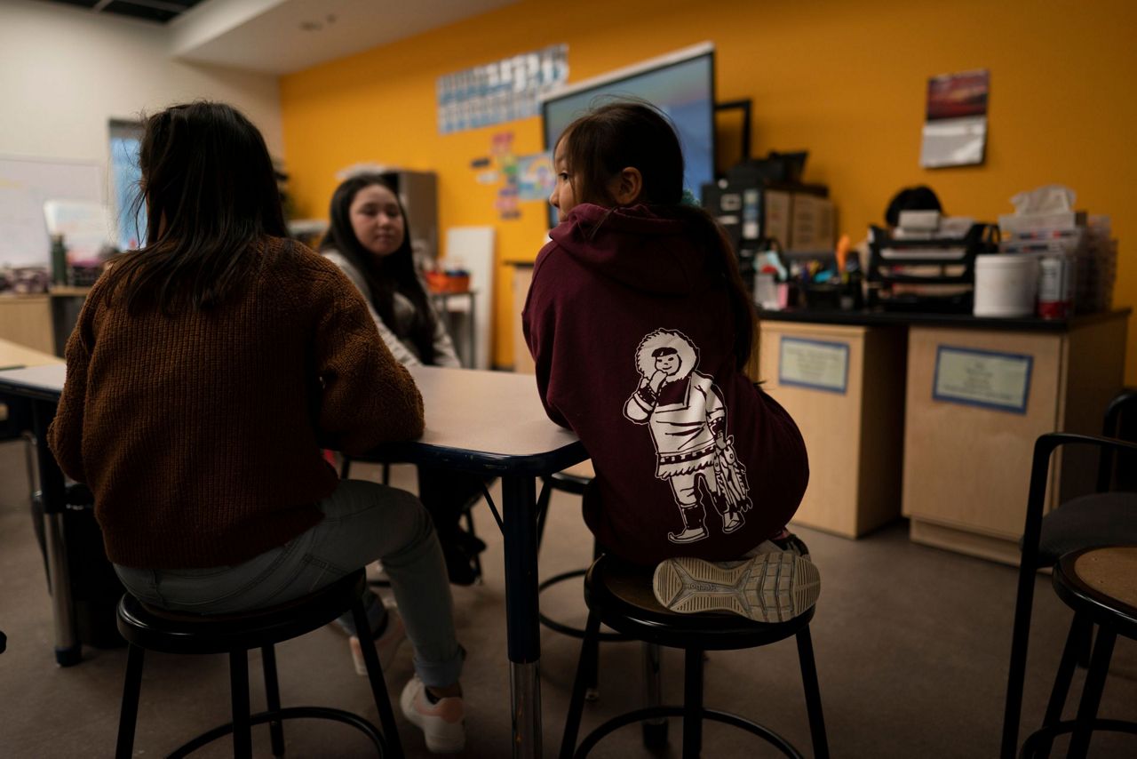 Climate migration: Alaska village resists despite threats