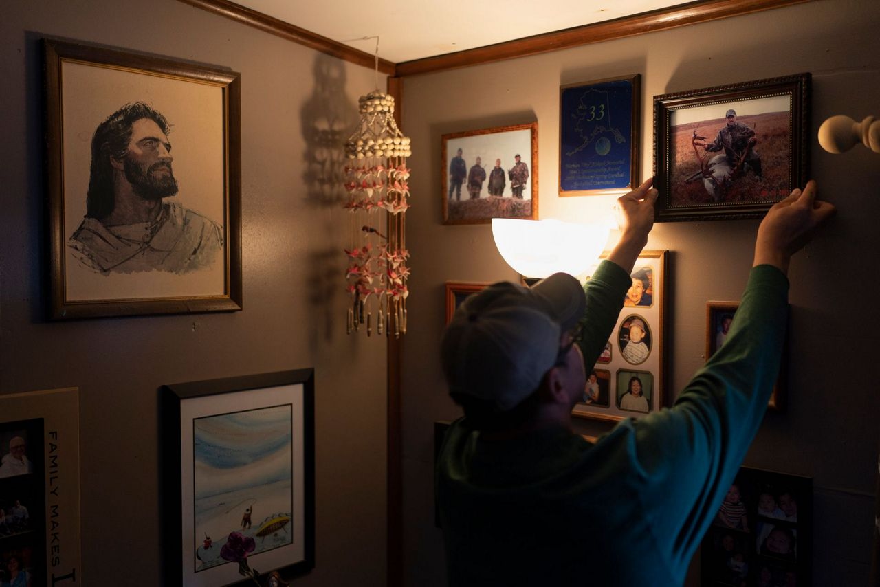 Climate migration: Alaska village resists despite threats