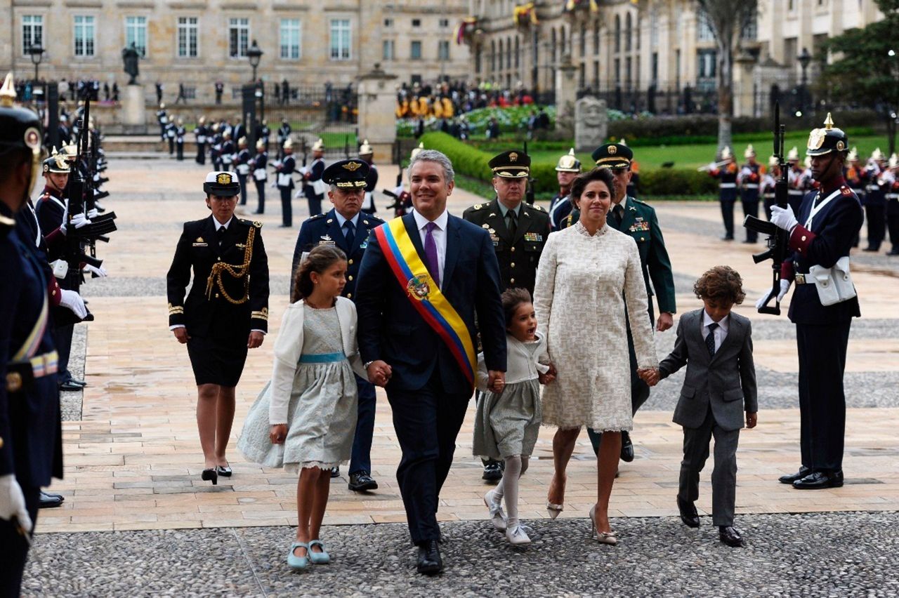 Incoming Colombia president faces long list of challenges