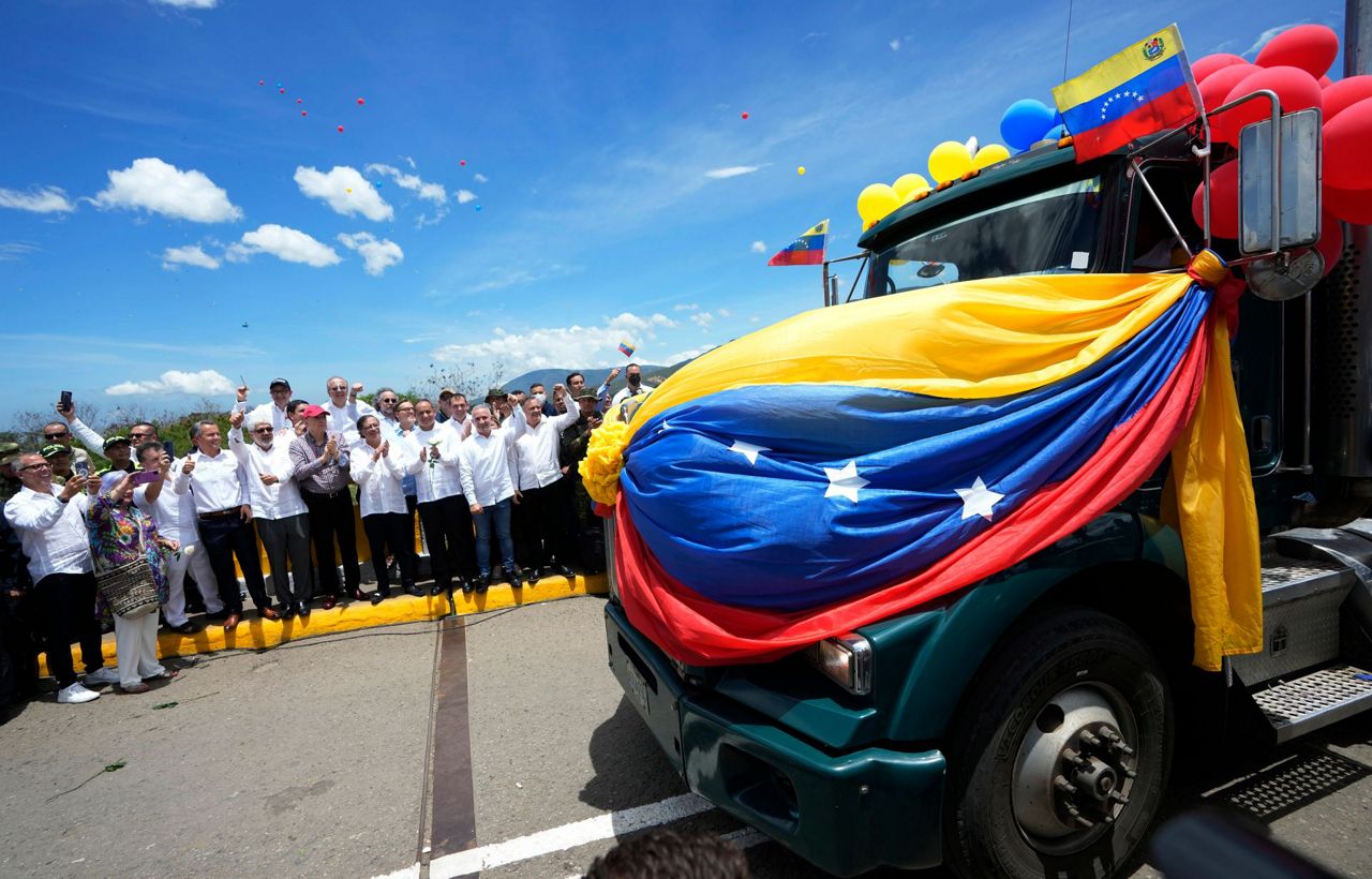 Cargo traffic movement resumes between Colombia, Venezuela