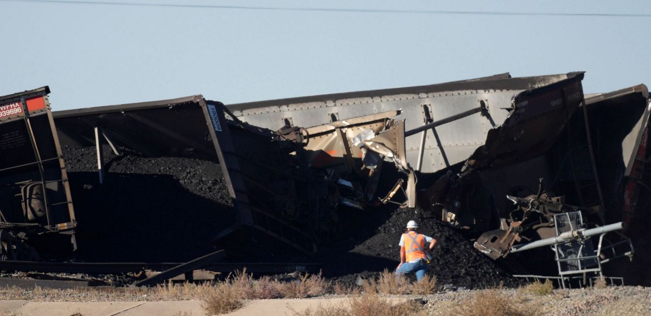 Broken rail caused Colorado train derailment that collapsed bridge ...