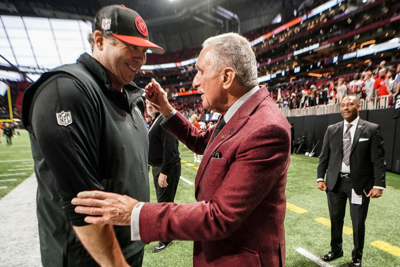 Falcons fire coach Arthur Smith hours after completing 3rd straight 7 ...