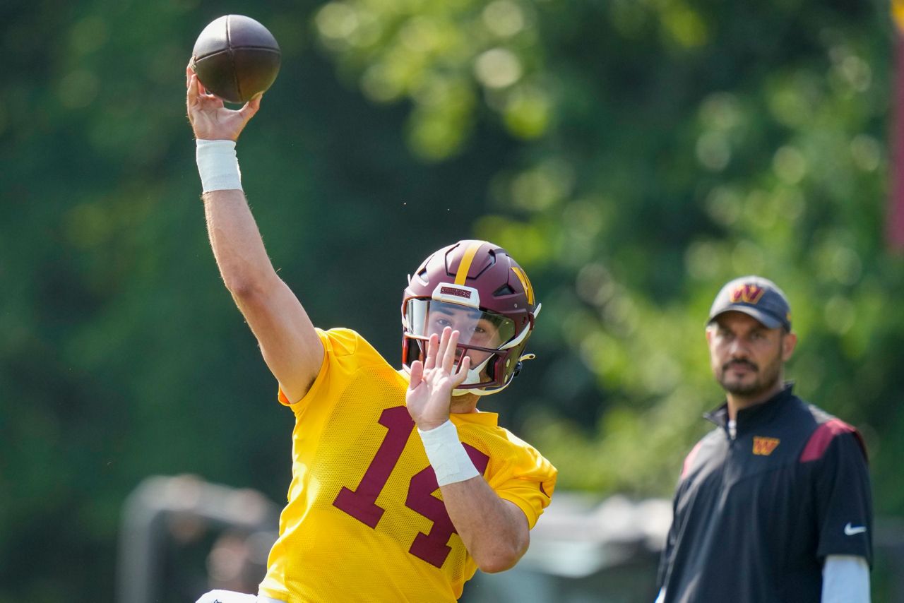 Commanders camp opens with new owner Josh Harris in attendance and the ...