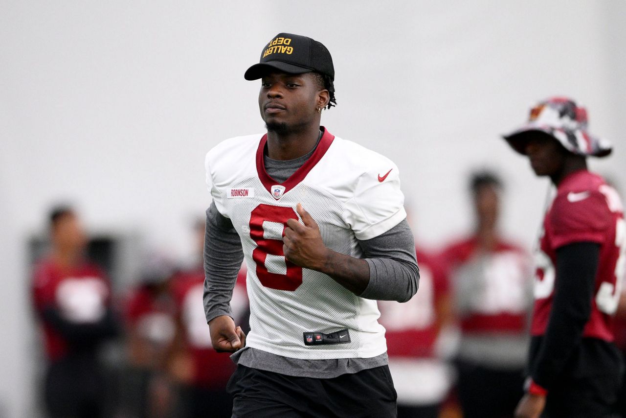 Commanders rookie RB Brian Robinson Jr. shot in Washington
