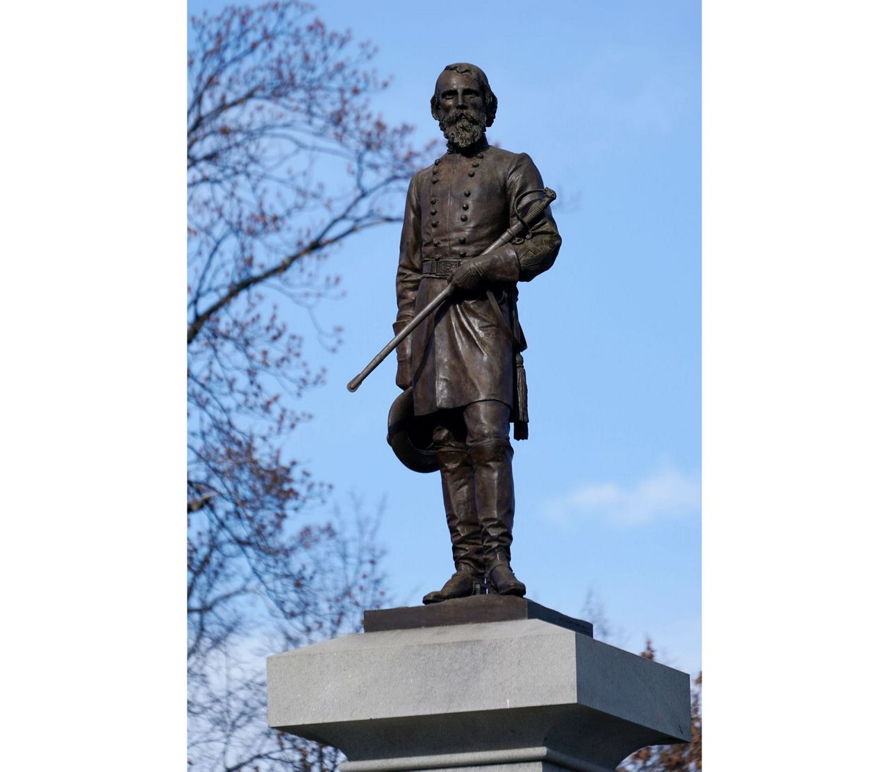 Richmond to remove its last public Confederate monument