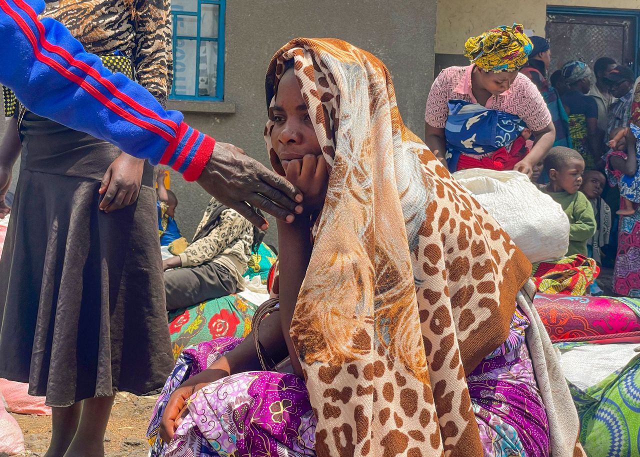 Renewed clashes in east Congo send residents fleeing