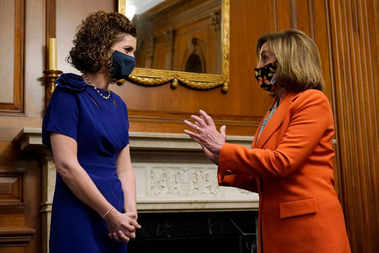 Louisiana congresswoman takes office, replacing late husband