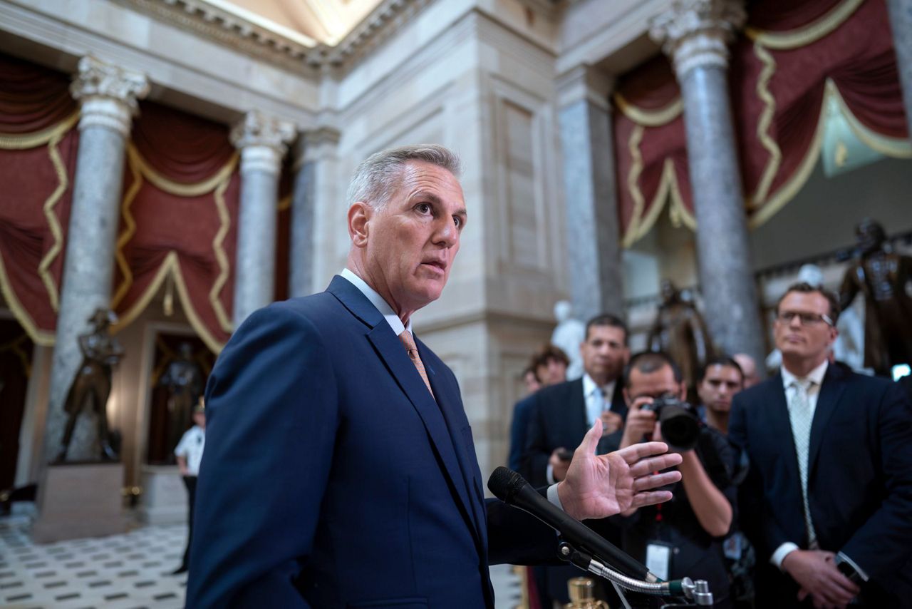 McCarthy juggles government shutdown and Biden impeachment inquiry as ...
