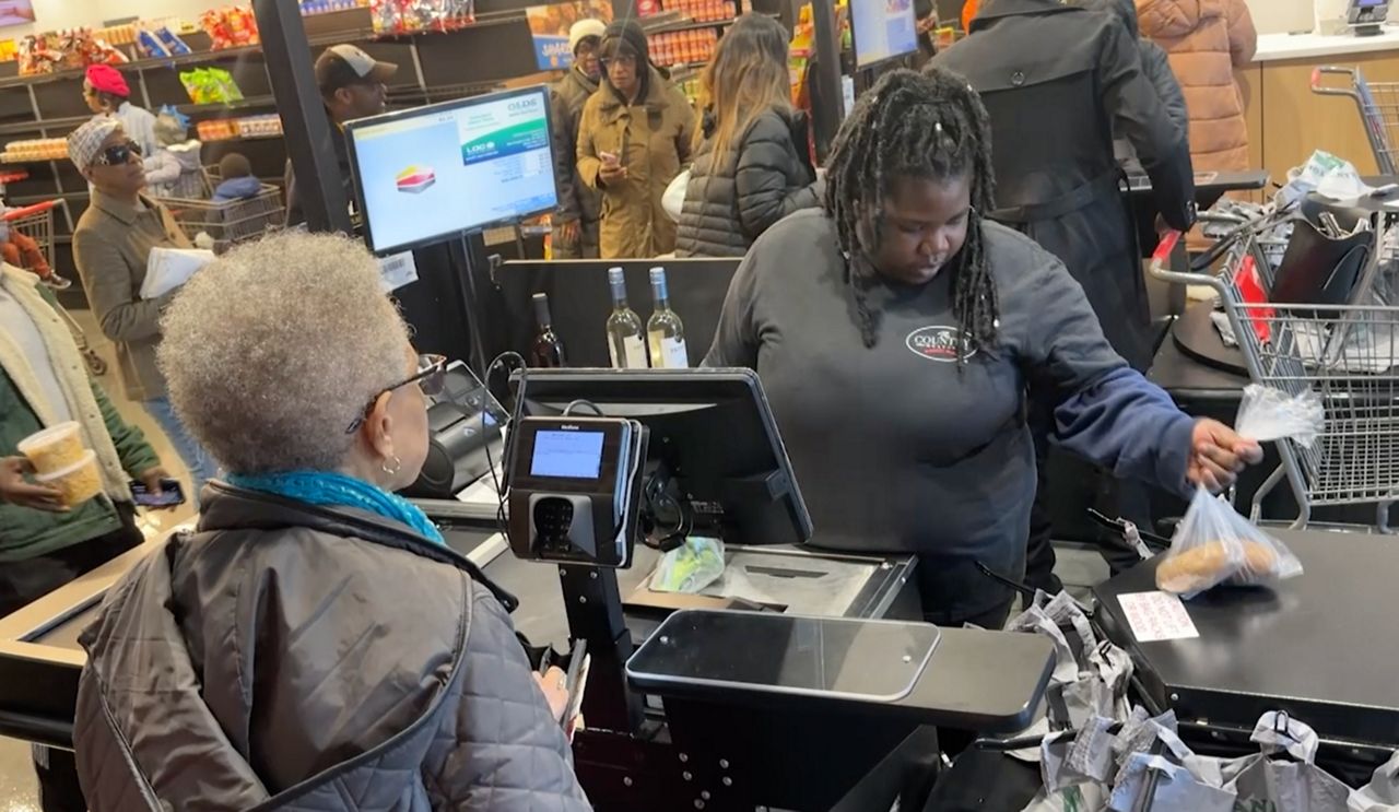 New market offers full-service grocery experience