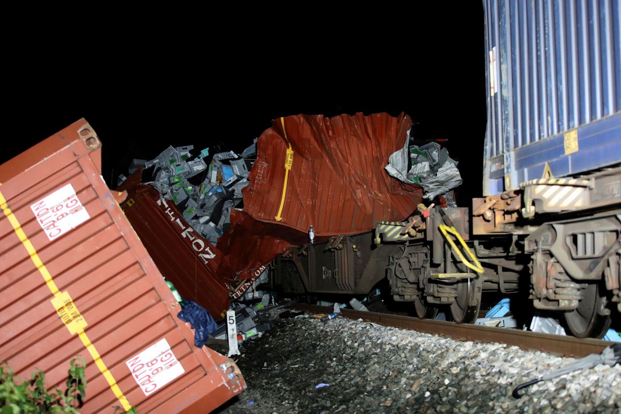 Trains collide in Croatia, causing deaths and injuries