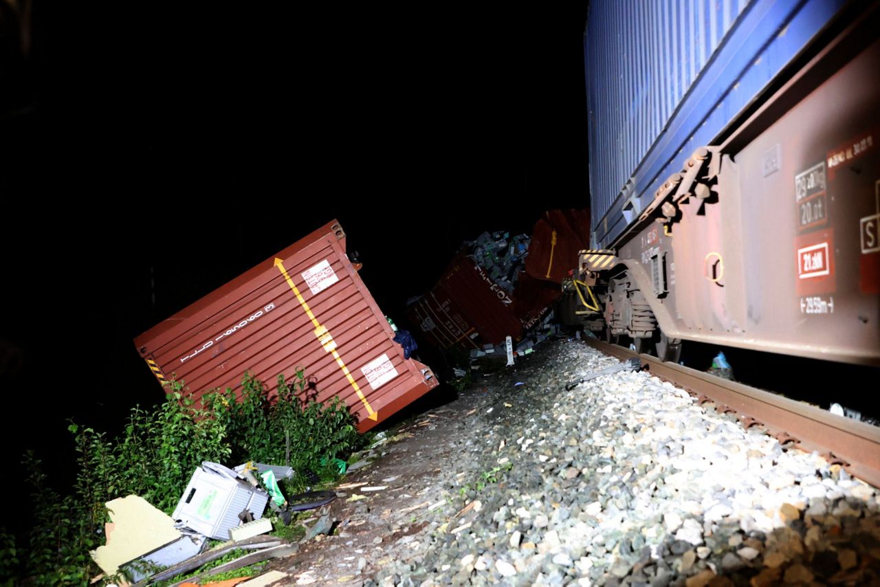 Trains collide in Croatia, causing deaths and injuries