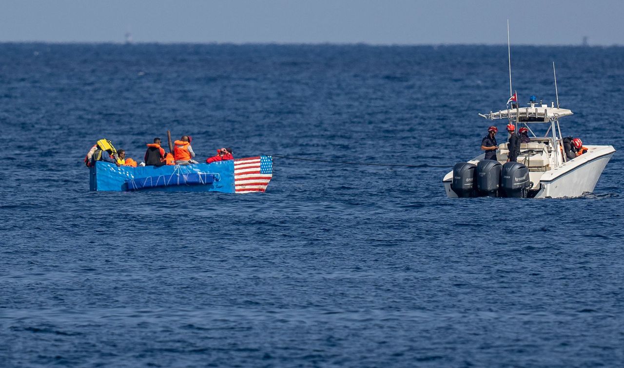 Cuban curiosity: Raft with US flag caught in plain view