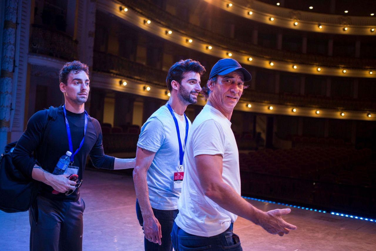 Cuban dancers return to island that once spurned them