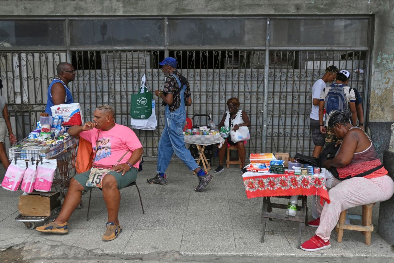 Cuban minister faces backlash for saying there are no beggars in Cuba
