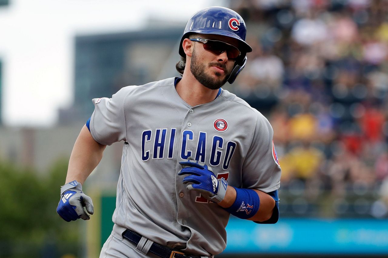 Cubs erupt after Maddon's ejection to rip Pirates 11-3