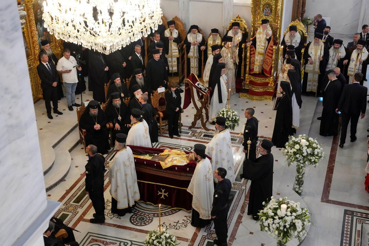 Cyprus Church leader Archbishop Chrysostomos II laid to rest