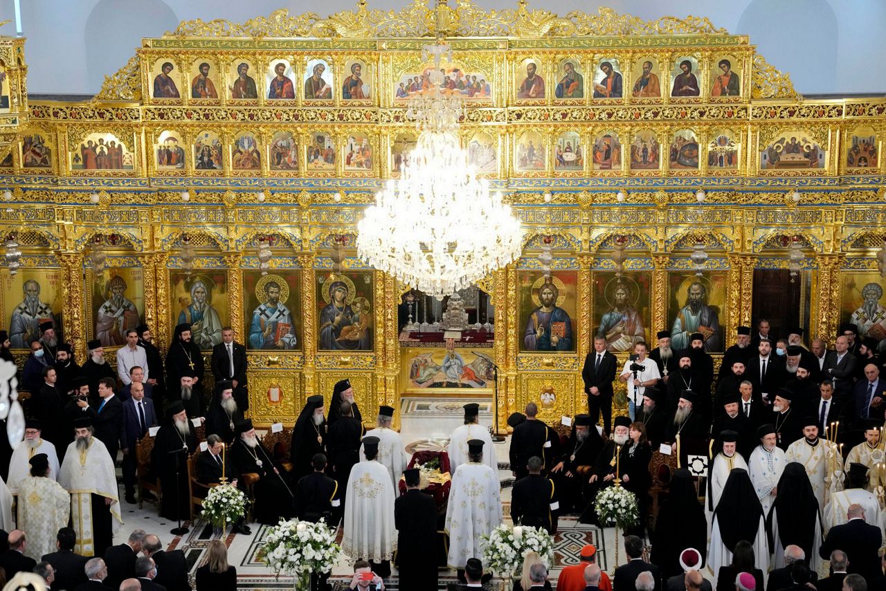 Cyprus Church leader Archbishop Chrysostomos II laid to rest
