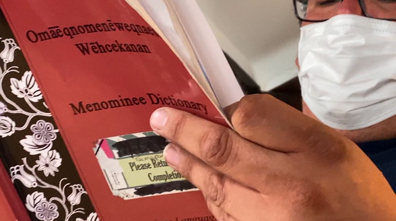 Classes connect Menominee tribe