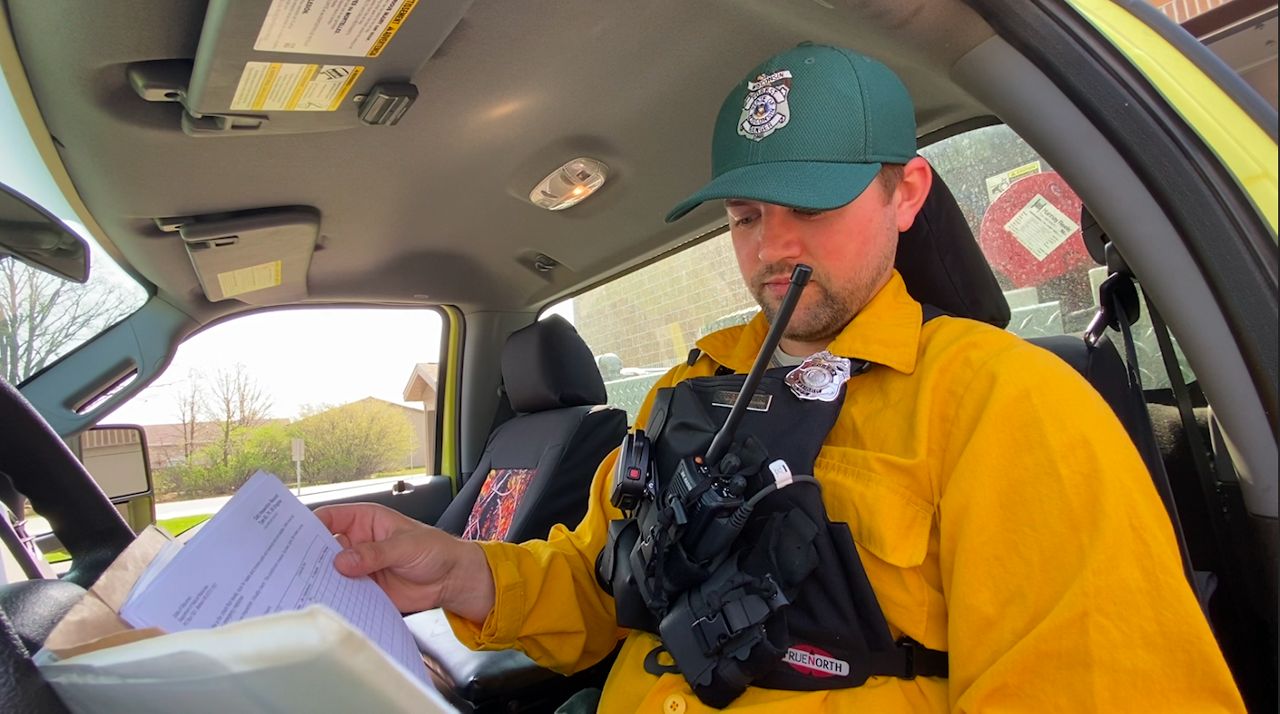 Wisconsin DNR crews bring skills to wildland fires