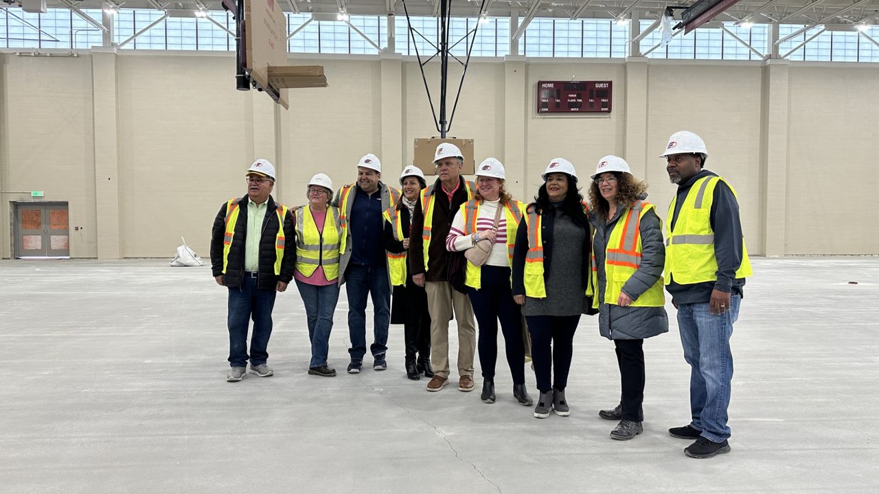 Worcester city leaders tour new Doherty High building