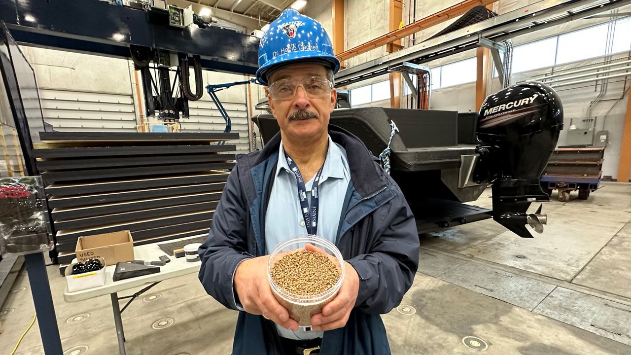 Homes from a 3D printer at UMaine Orono