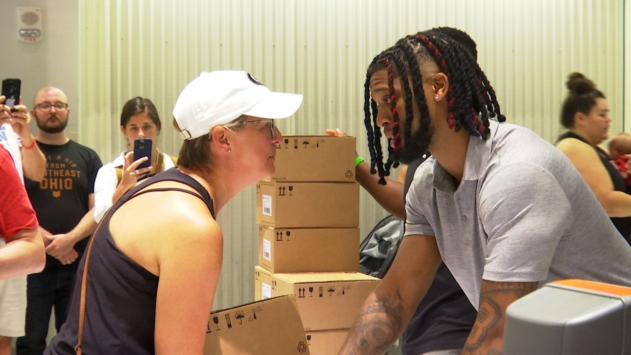 Damar Hamlin returns to Cincinnati for CPR tour