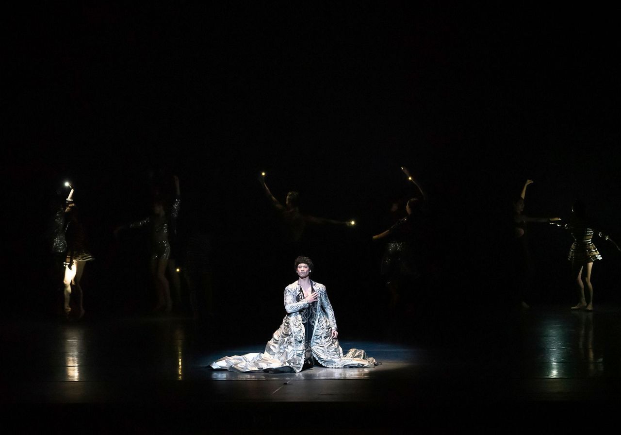 NY ballet crowd fetes Herman Cornejo on 20th ABT anniversary