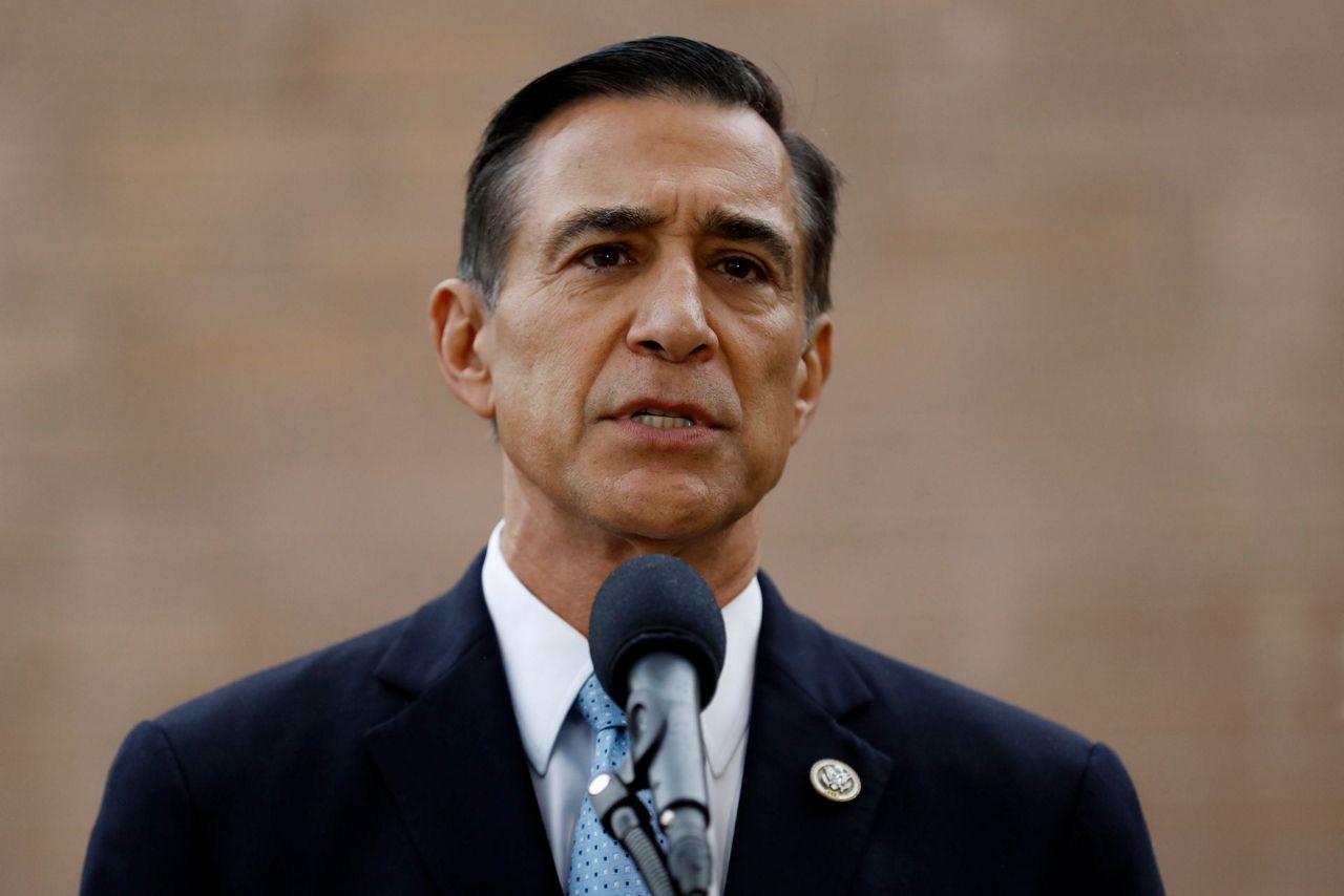 Ex-lawmaker Issa to launch a bid for return to Congress