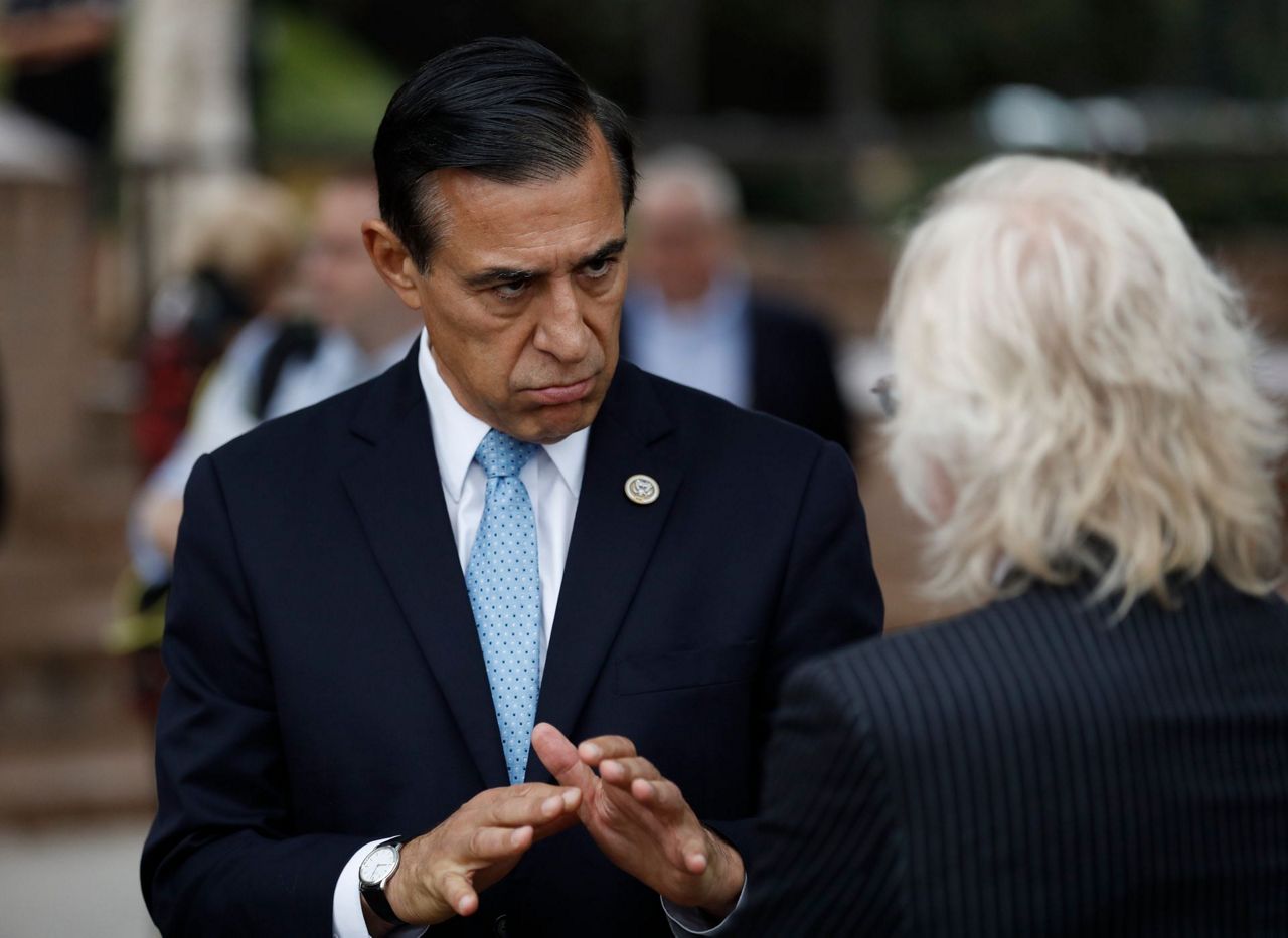 Ex-lawmaker Issa to launch a bid for return to Congress