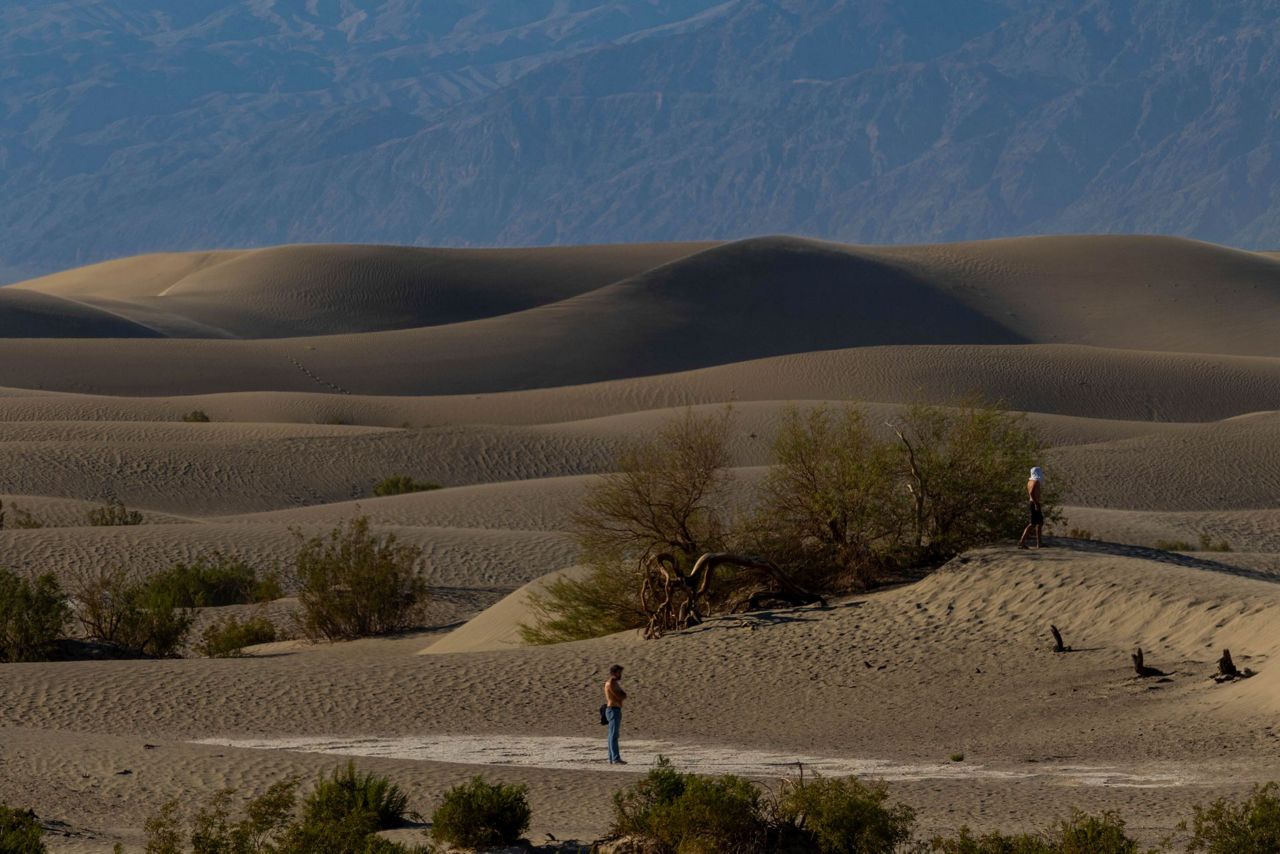 Death Valley visitors drawn to the hottest spot on Earth during ongoing ...