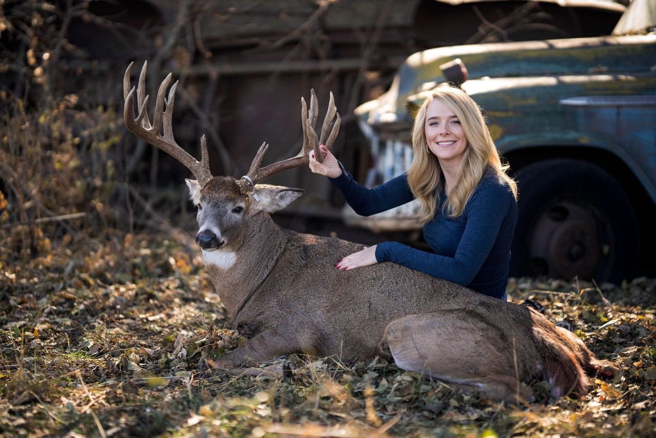 Nebraska woman bags marriage proposal shortly after killing big buck on ...