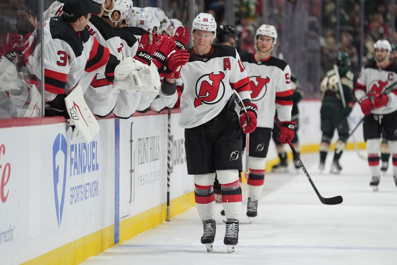 Devils trade Ondrej Palat and picks to the Islanders for Maxim Tsyplakov