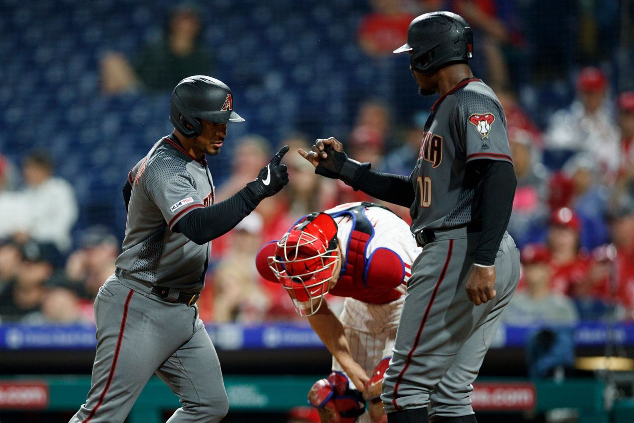 8 is Great: D-backs go homer happy in 13-8 win over Phillies