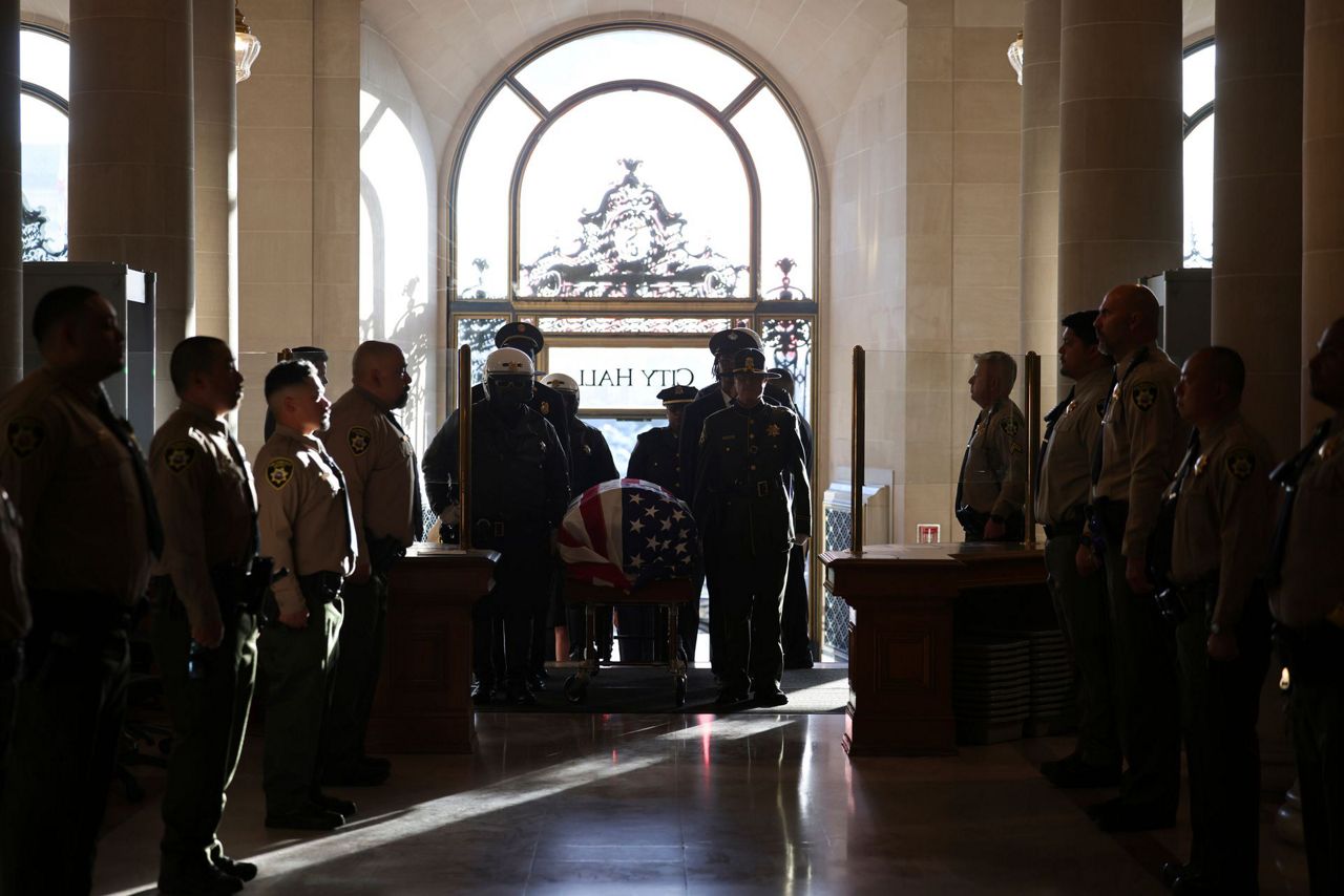San Francisco will say goodbye to Dianne Feinstein as her body lies in ...