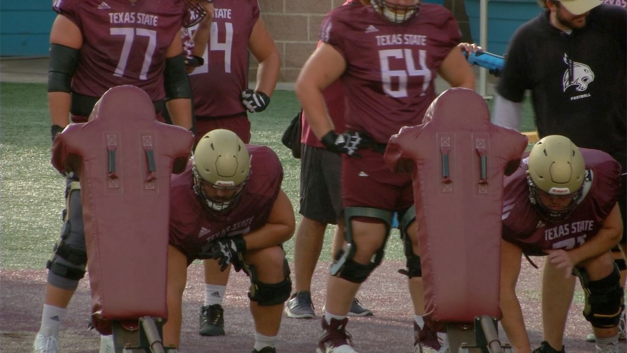 Meet Texas State offensive lineman Liam Dobson