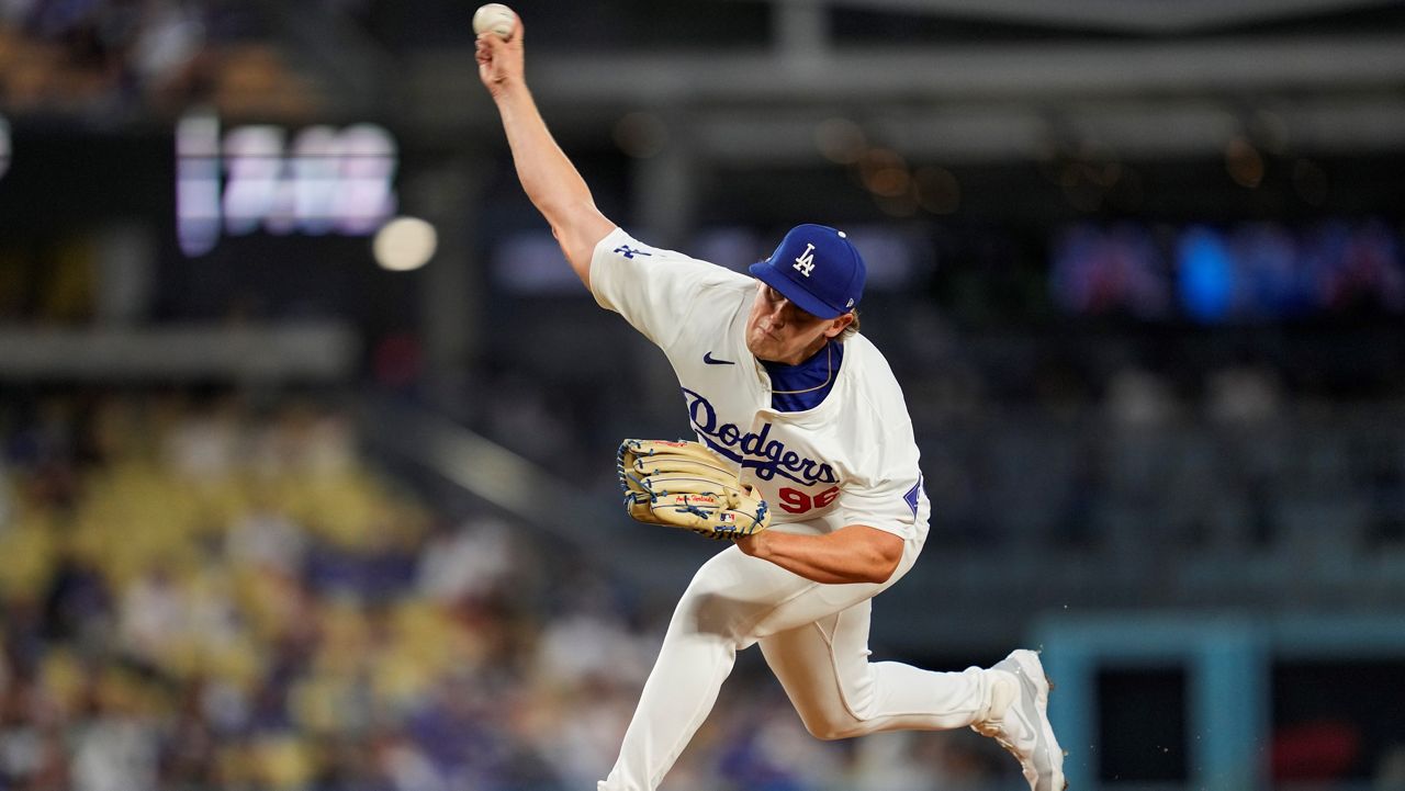 Guardians edge Dodgers 3-1 on Giménez's 2-run shot