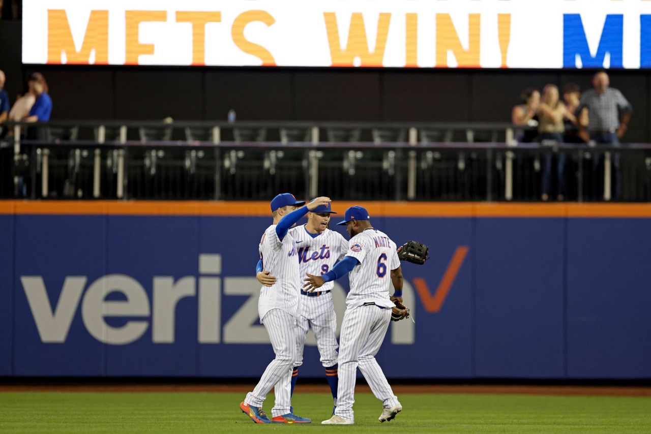 Timmy Trumpet plays after big Nimmo catch, Mets beat Dodgers