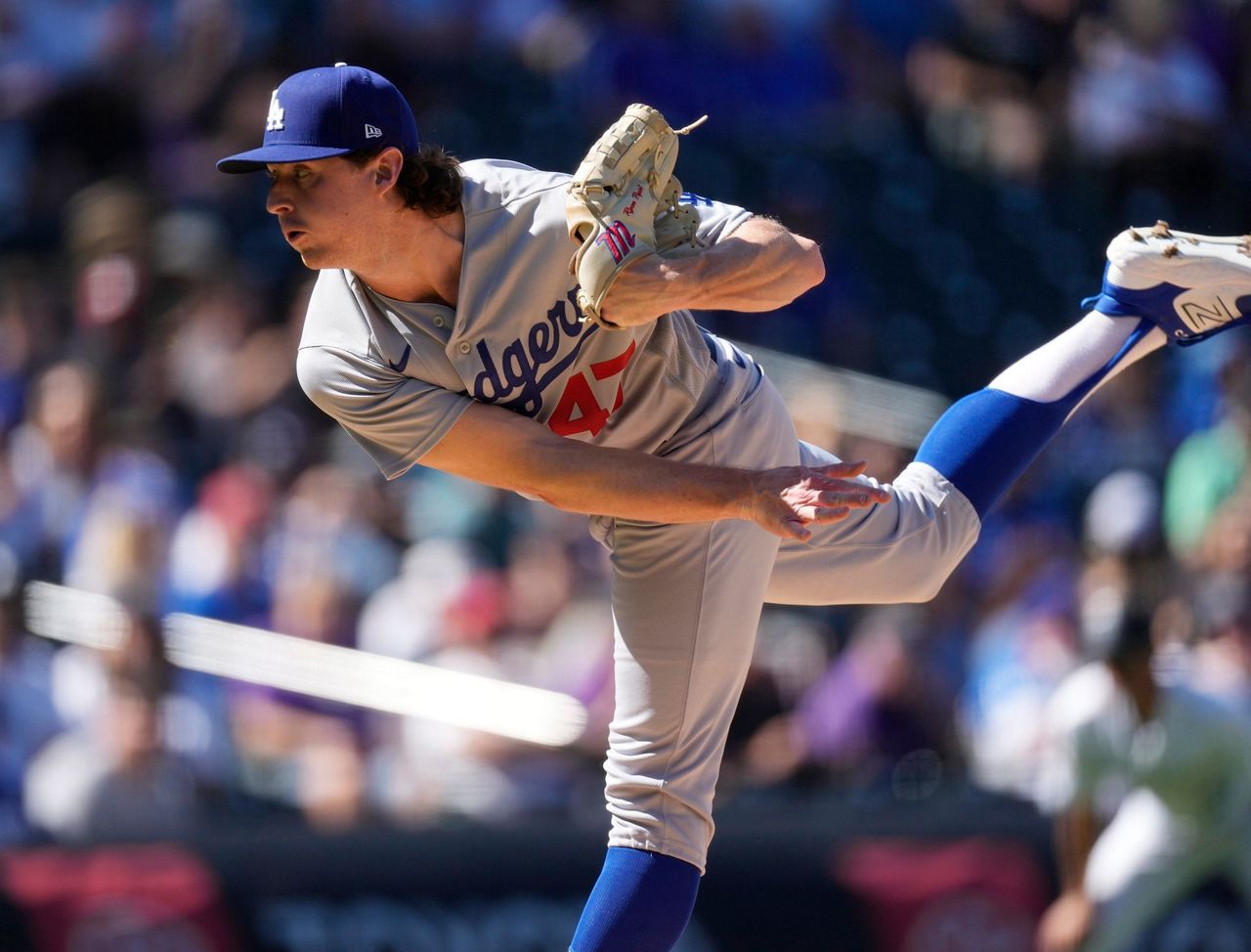 Tyler Glasnow traded to Dodgers from Rays after agreeing to $136.5 ...