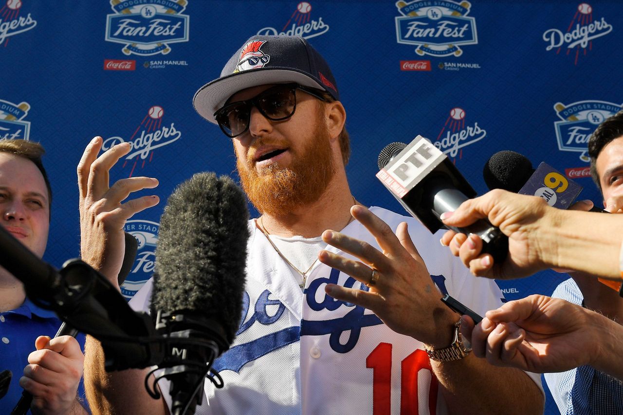 Red beard returns: Turner glad to be back with Dodgers
