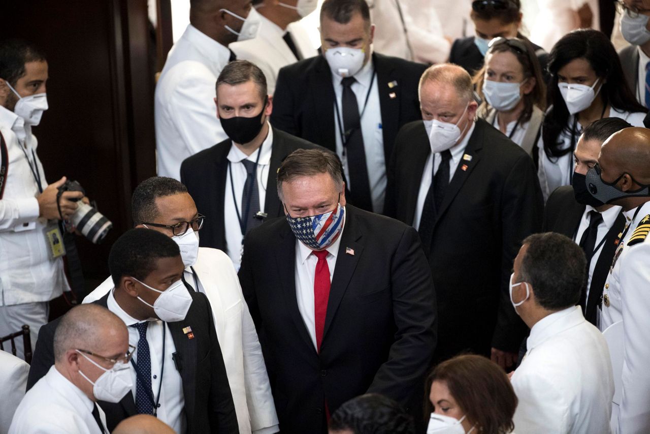 Luis Abinader sworn in as Dominican leader; Pompeo attends