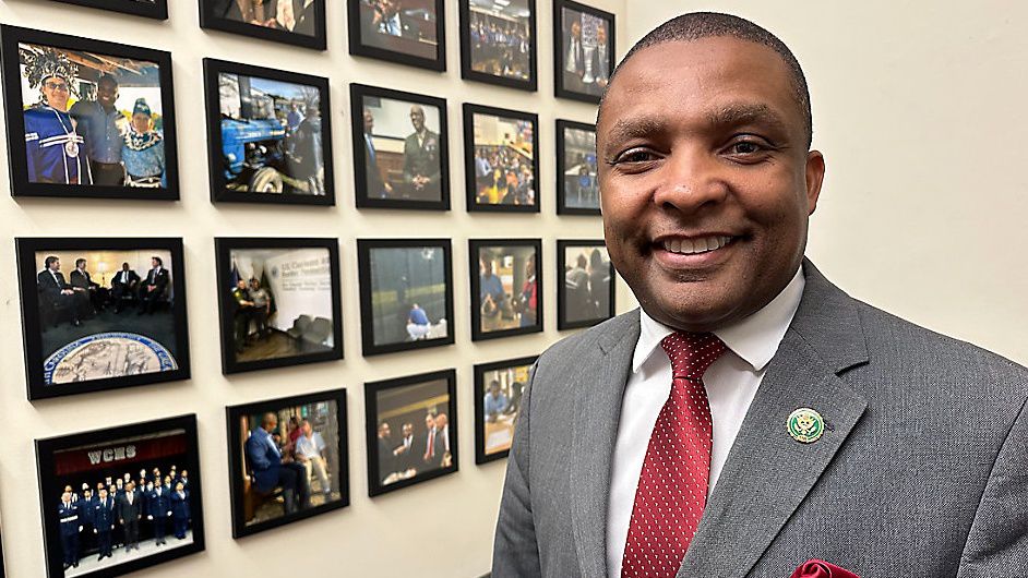 Don Davis looks to 2024