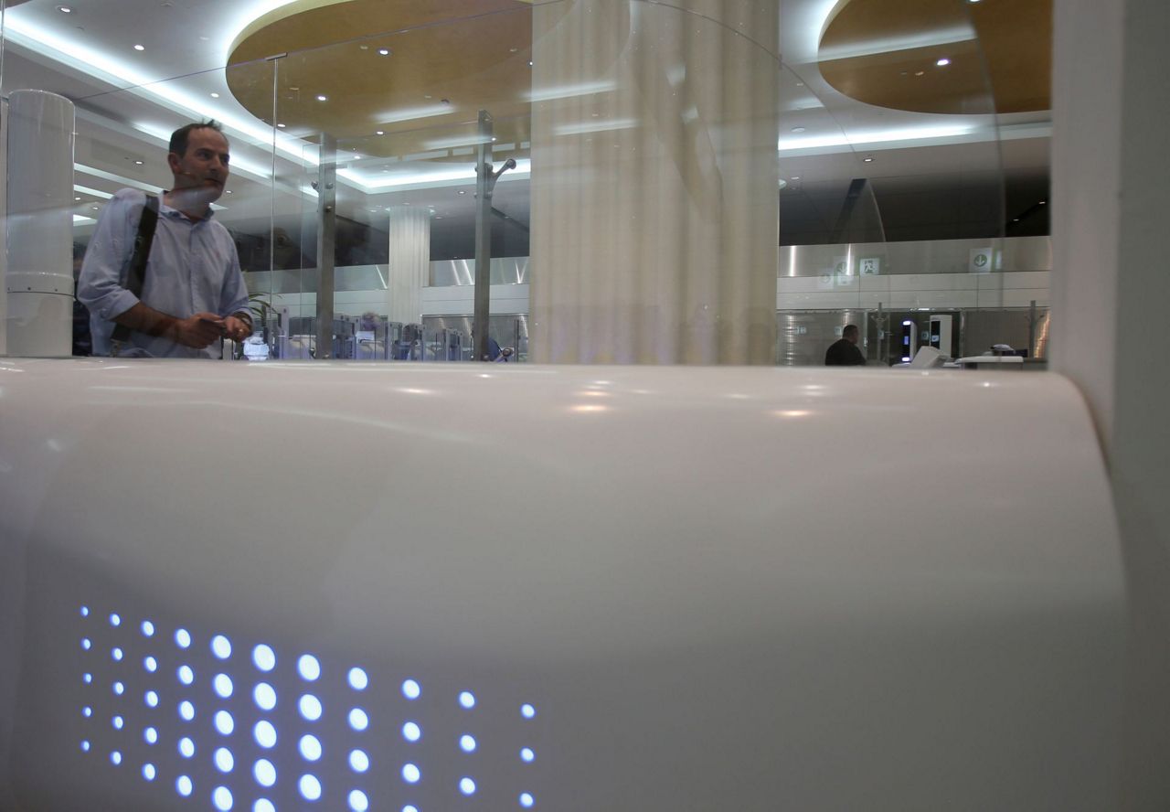 Dubai airport begins using biometric tech at security