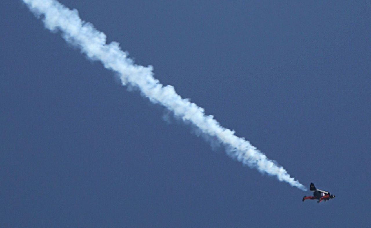 Dubai 'jetman' Vincent Reffy killed in training incident