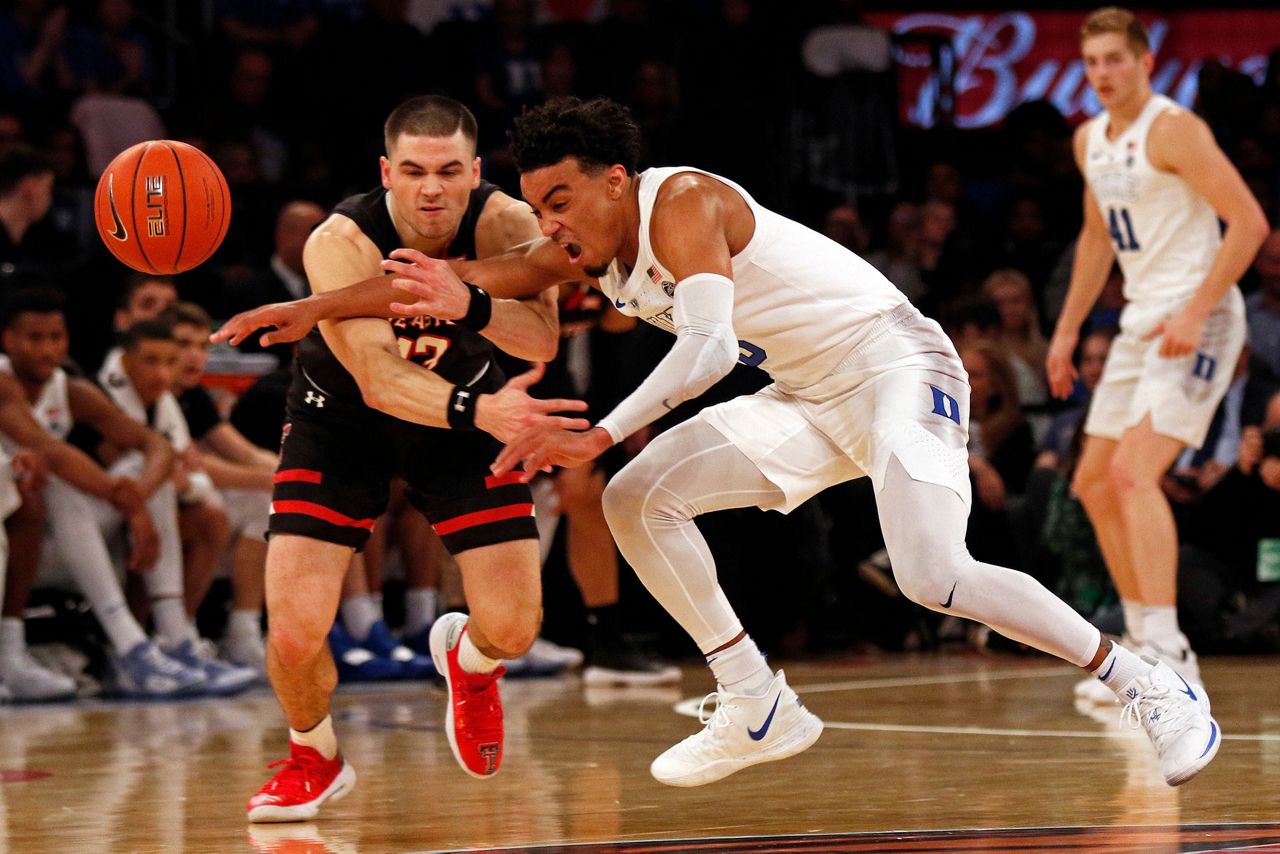 Williamson helps No. 2 Duke top unbeaten Texas Tech